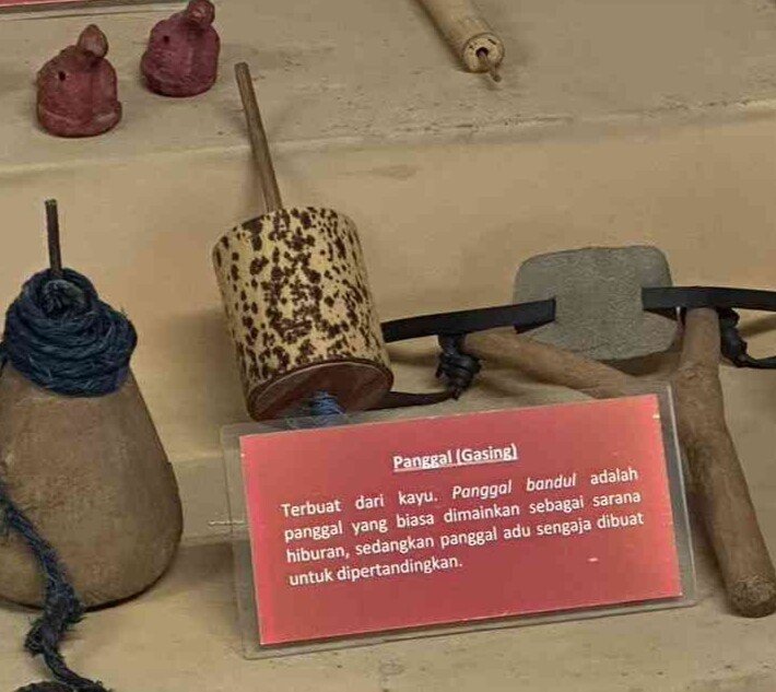 "sejarah dan tradisi permainan panggal(gasing)di Nusantara"by Sifa ...